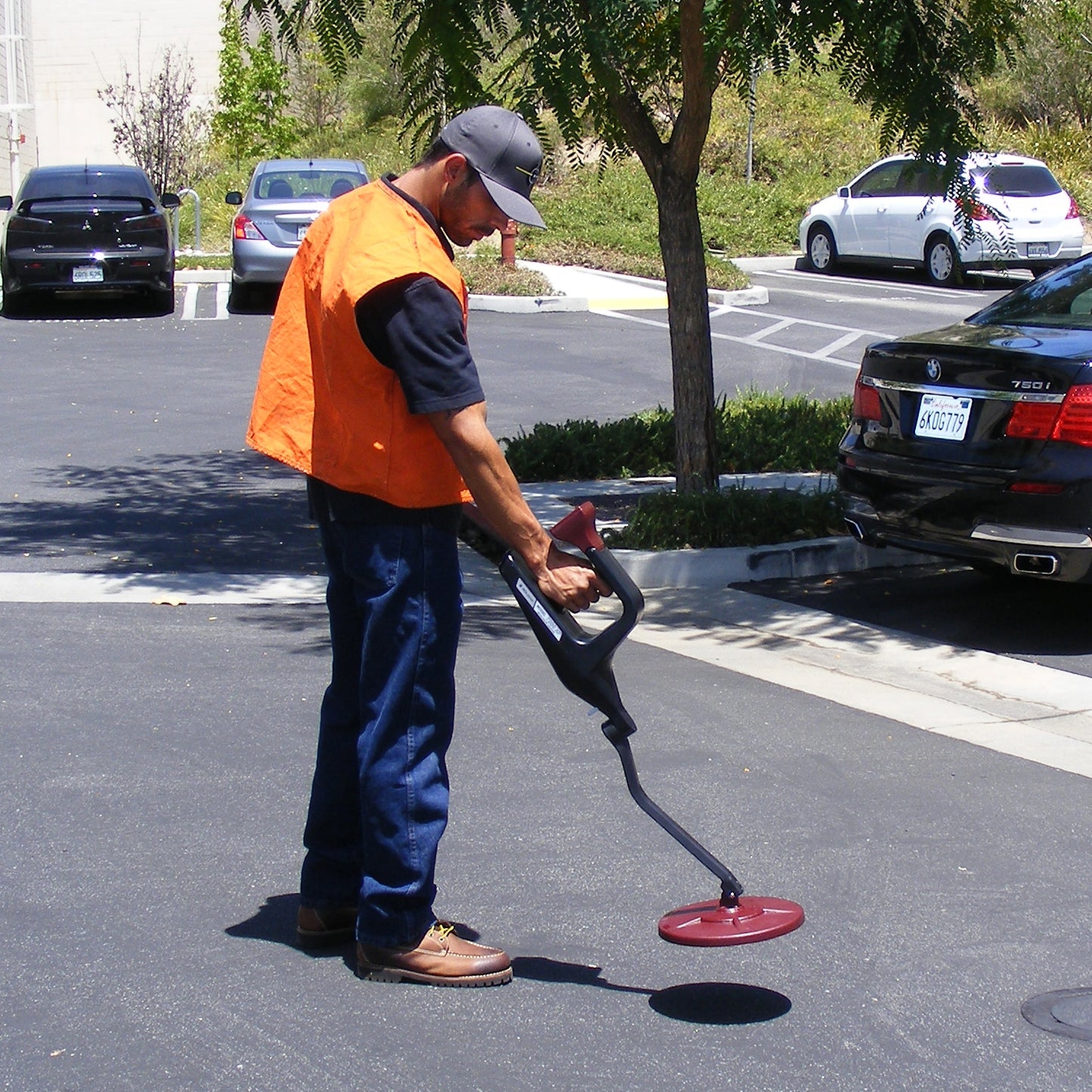 Goldak 7200 XP Valve Locator - Precision Metal Detection ...